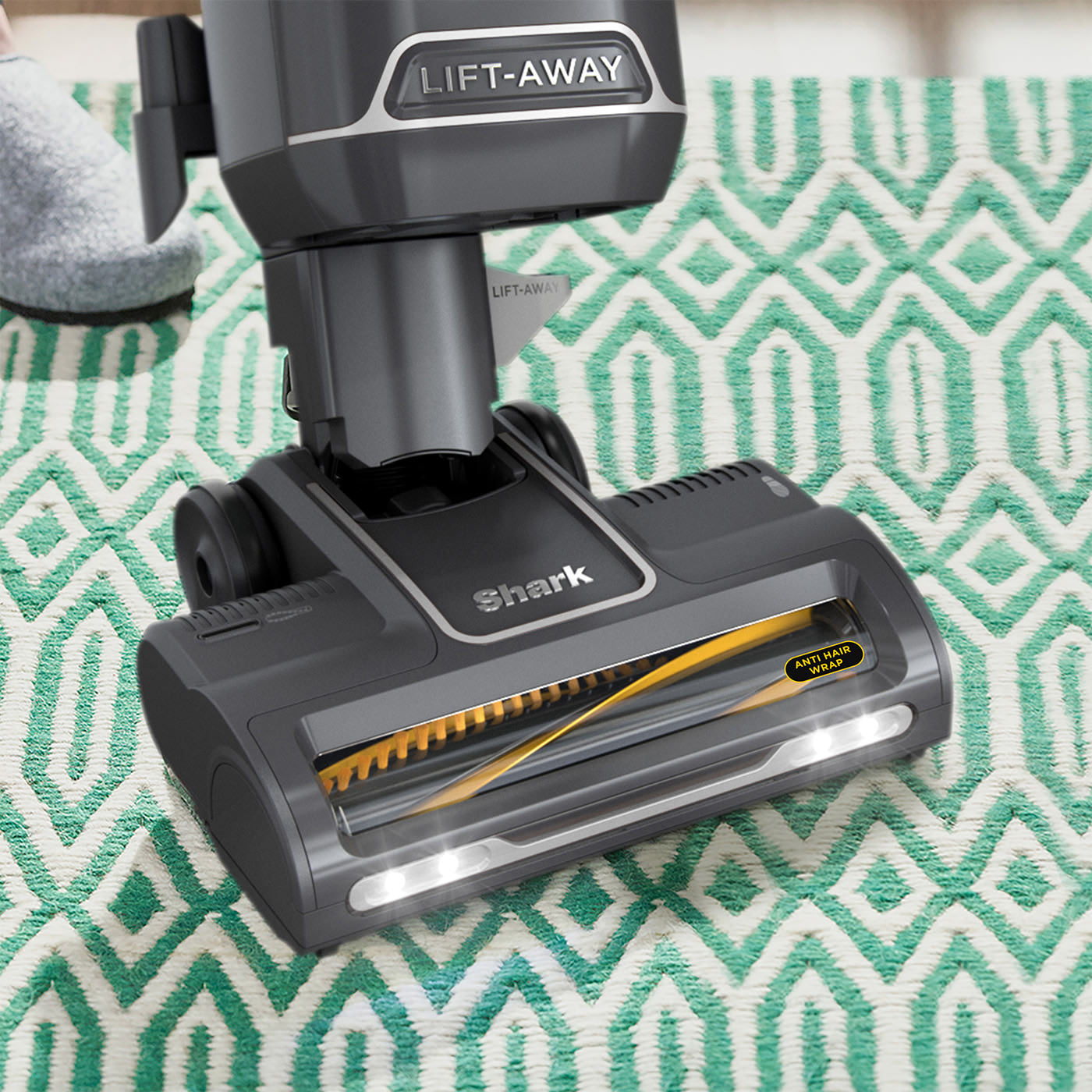 Anti Hair Wrap Upright Pet Vacuum NZ690UKTDB - Shark UK